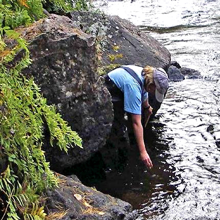 Data Logger de Temperatura da Água TidbiT v2 Onset - BIOWEB Brasil